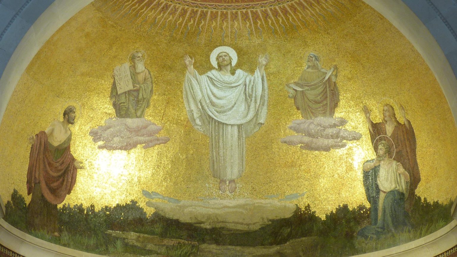 20 Best Verses About the Light of Christ - Catholic Ace